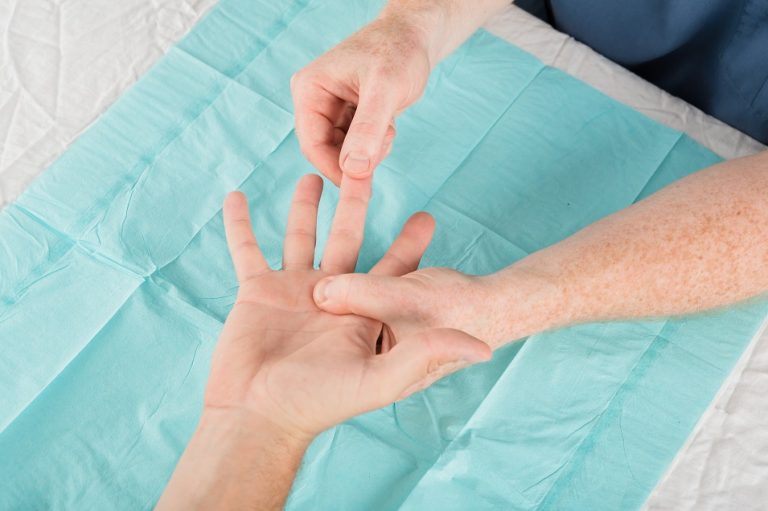 INFILTRATION DOIGT GÂCHETTE : REDSONOGUIDE – echoguidance